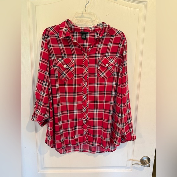 torrid | Tops | Torrid Pink Plaid Challis Camp Plaid Roll Tab Sleeve ...